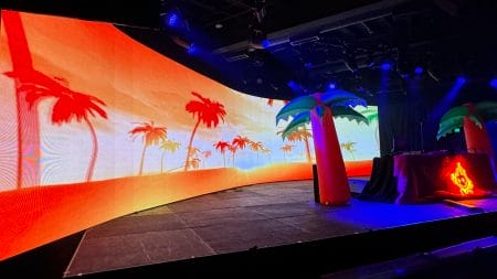 Curved LED Walls for Seamless, Immersive Displays